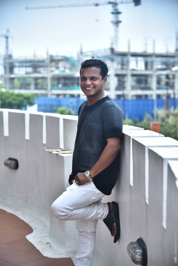 Dharmajan Photos: Latest HD Images, Pictures, Stills & Pics - FilmiBeat