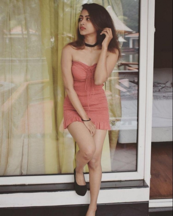 Shruti Shetty Photos: Latest HD Images, Pictures, Stills & Pics - FilmiBeat