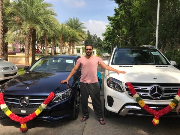Actor Sri Murali Mercedes New Cars Photos - FilmiBeat