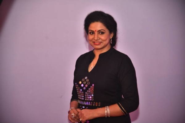 Sheelu Abraham Photos [HD]: Latest Images, Pictures, Stills of Sheelu ...