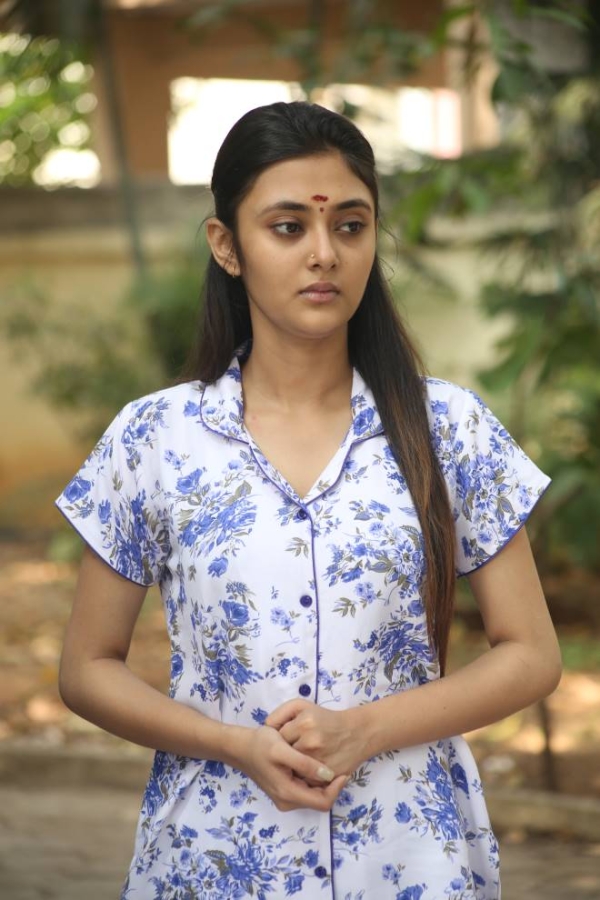 Megha Photos: Latest HD Images, Pictures, Stills & Pics - FilmiBeat