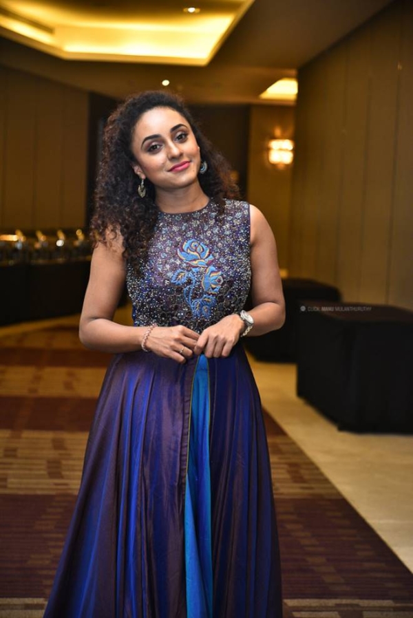 Pearle Maaney Photos: Latest HD Images, Pictures, Stills & Pics - FilmiBeat