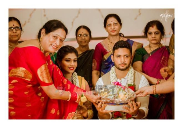 B C Patil Daughter Srushti Patil Engagement Photos - FilmiBeat