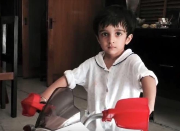 Reema Sen Family Photos - FilmiBeat