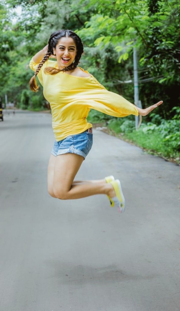 Srishty Rode Photos [HD]: Latest Images, Pictures, Stills of Srishty ...