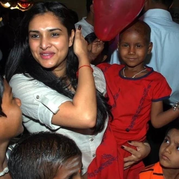 Ramya (Divya Spandana ) unseen Photos