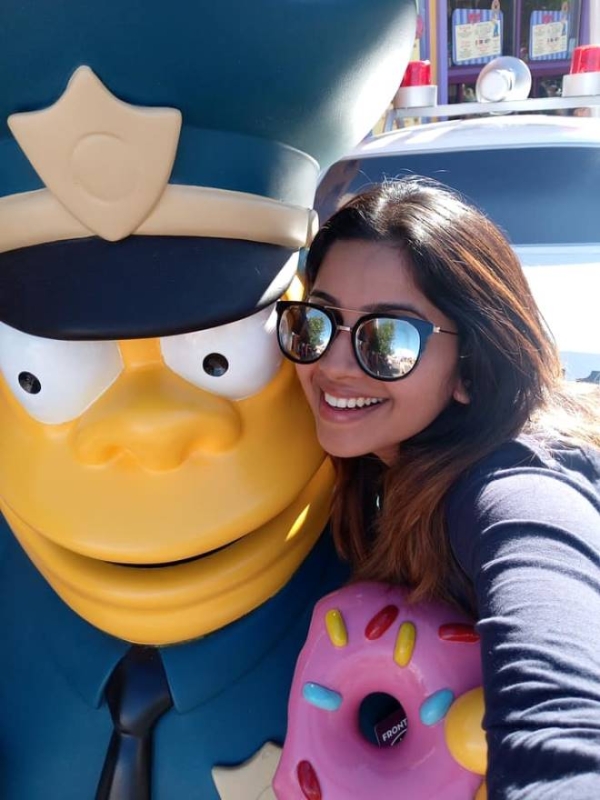 Anushree (Anchor) Photos [HD]: Latest Images, Pictures, Stills of ...