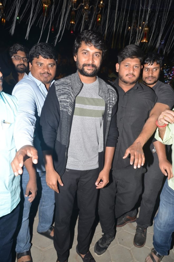 Mahesh Babu, Nani & Raashi Khanna At Producer Harshith Reddy Reception ...