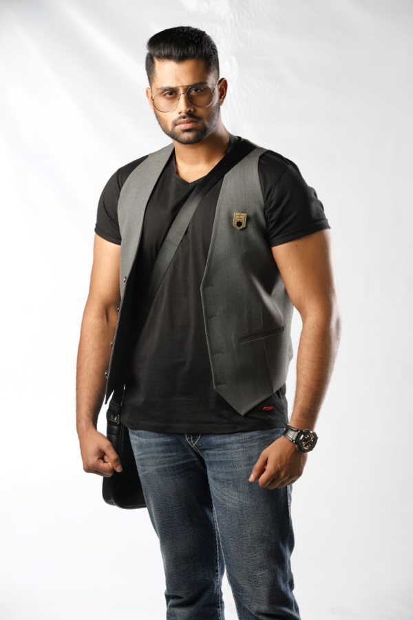 Abishek Ambareesh Photos [HD]: Latest Images, Pictures, Stills of ...