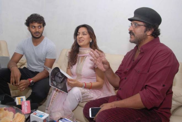 Actor Ravichandran Family Photos