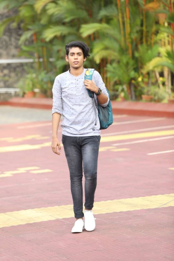 Krishnam Photos: HD Images, Pictures, Stills, First Look Posters of ...