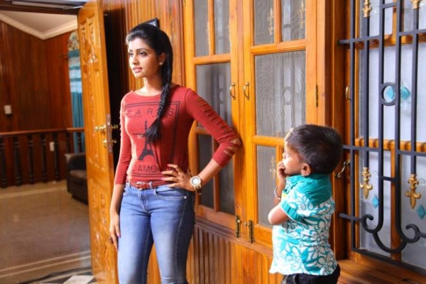 Missed Call Photos: HD Images, Pictures, Stills, First Look Posters of ...