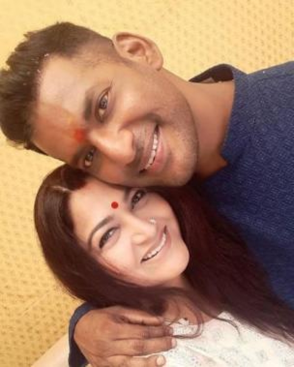 Tamil actor Vishal And Anisha Reddy Engagement Photos