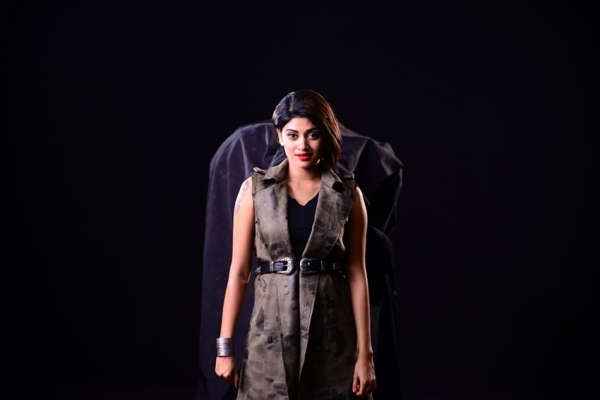 90 ML Photos: HD Images, Pictures, Stills, First Look Posters of 90 ML ...