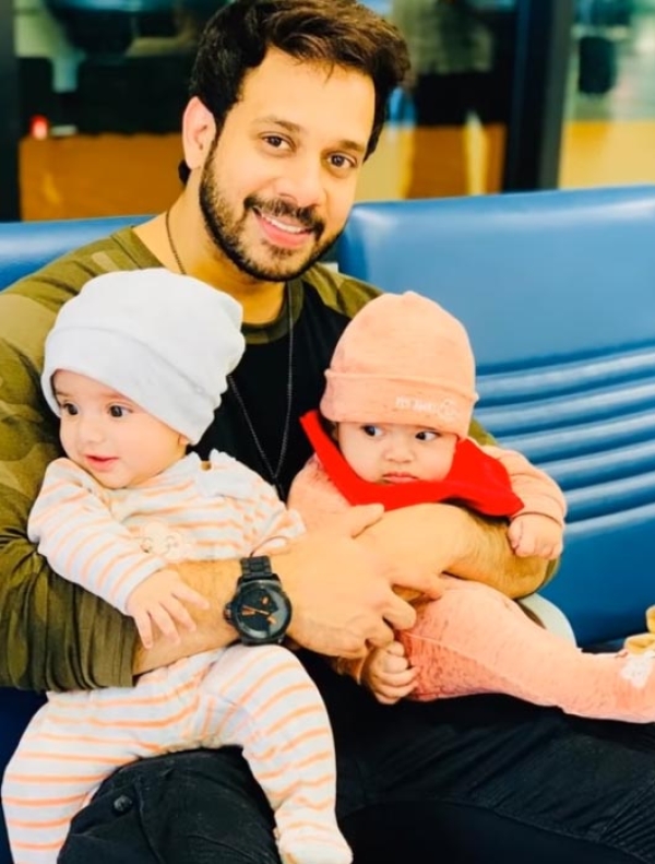 Actor Bharath Family Photos