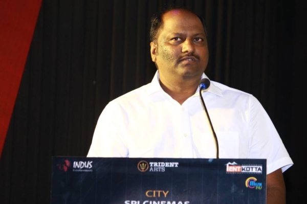 Vellai Pookal Movie Press Meet Photos