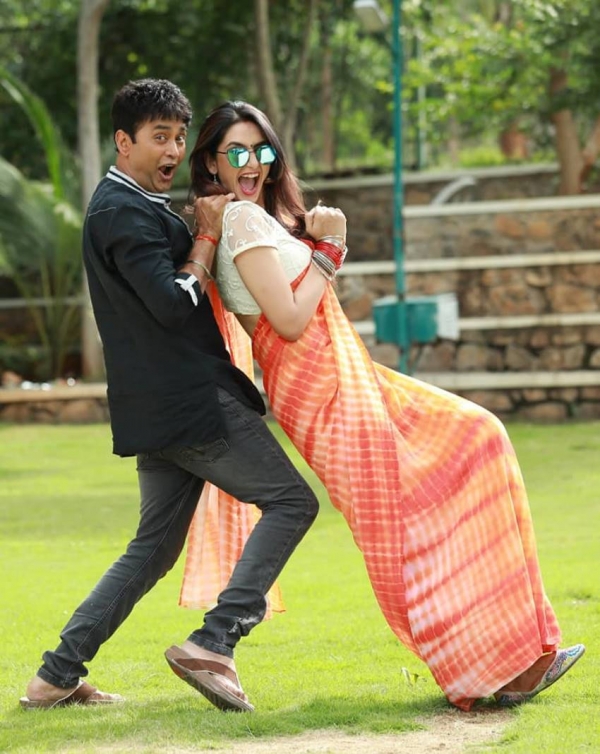 Adhyaksha in America Photos: HD Images, Pictures, Stills, First Look ...