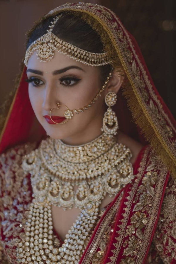 Sayyeshaa Photos [HD]: Latest Images, Pictures, Stills of Sayyeshaa ...