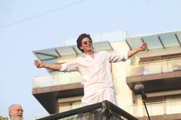 Shahrukh Khan And Salman Khan Wishes Fans On The Special Occasion Of Ramzan