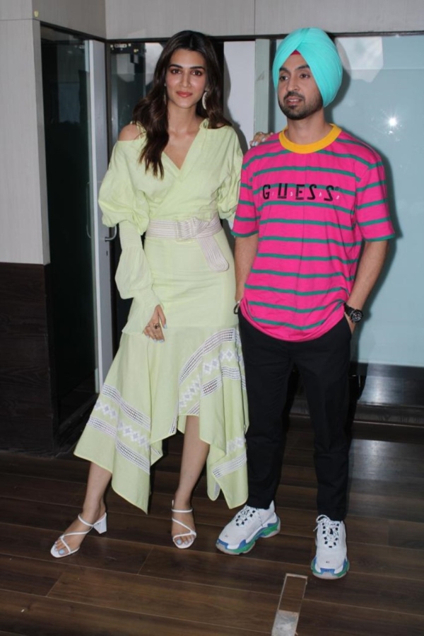 Kriti Sanon And Diljit Dosanjh Promotes Arjun Patiala In Mumbai