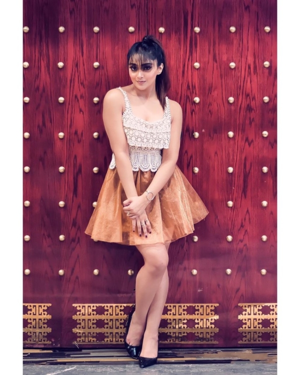 Natasha Doshi Photos: Latest HD Images, Pictures, Stills & Pics - FilmiBeat