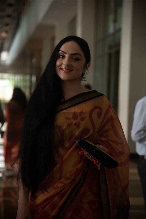 Paris Laxmi Photos Photos [HD]: Latest Images, Pictures, Stills of ...