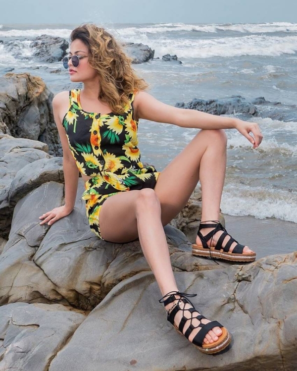 Sneha Ullal Photos: Latest HD Images, Pictures, Stills & Pics - FilmiBeat