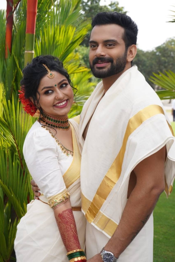 Malayalam Actor Hemanth Menon Enters Wedlock With Alina