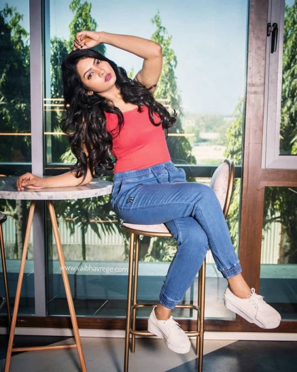 Meera Joshi Photos- FilmiBeat