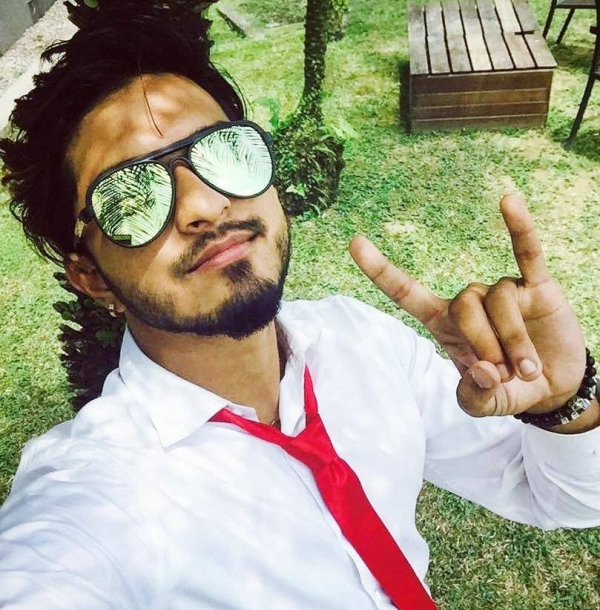 Bigg Boss Tamil 3 winner Mugen Rao Unseen Photos