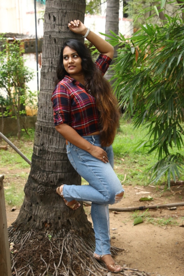 Nimmi Photos: Latest HD Images, Pictures, Stills & Pics - FilmiBeat