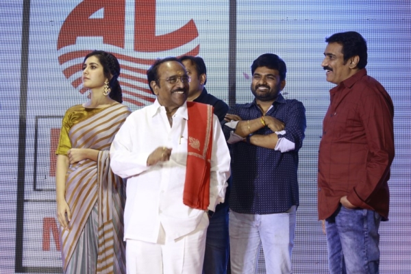 Prathiroju Pandage Success meet Photos Photos - FilmiBeat