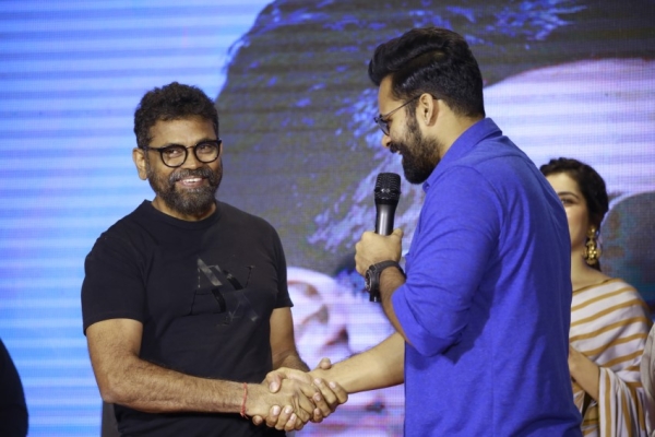 Prathiroju Pandage Success meet Photos Photos - FilmiBeat