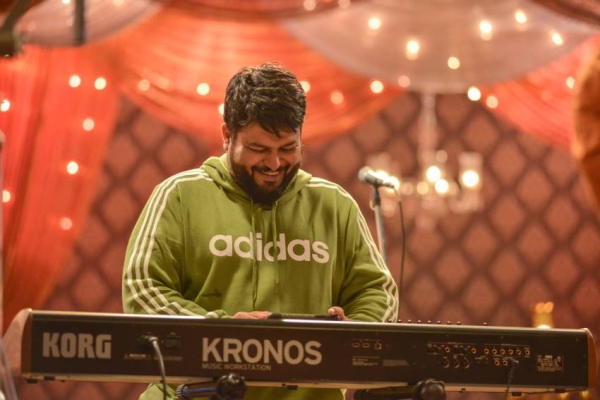 Venky Mama Photos: HD Images, Pictures, Stills, First Look Posters of ...