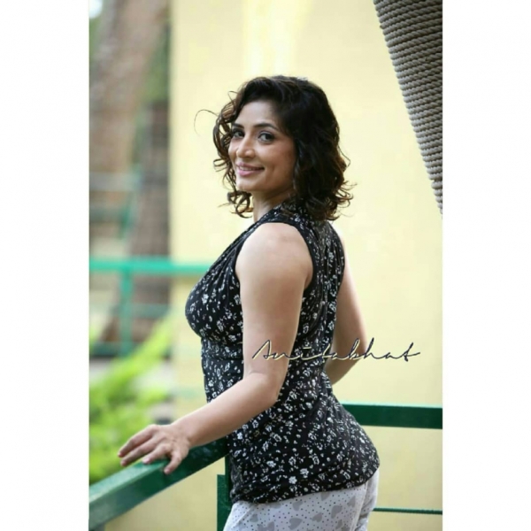 Anitha Bhat Photos [HD]: Latest Images, Pictures, Stills of Anitha Bhat ...
