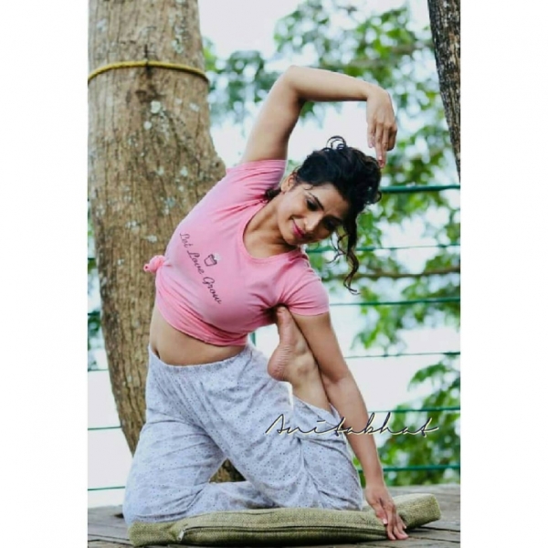 Anitha Bhat Photos [HD]: Latest Images, Pictures, Stills of Anitha Bhat ...