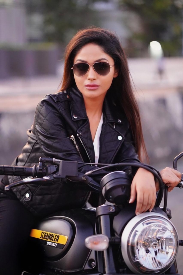 Shritha Sivadas Photos: Latest HD Images, Pictures, Stills & Pics ...