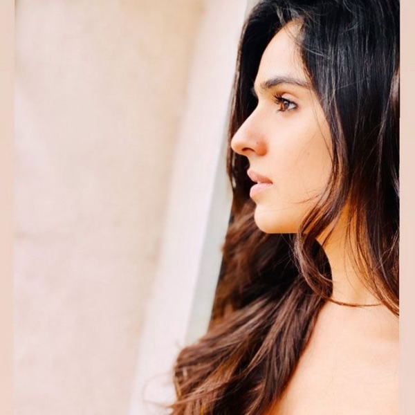 Siddhika Sharma Photos: Latest HD Images, Pictures, Stills & Pics ...