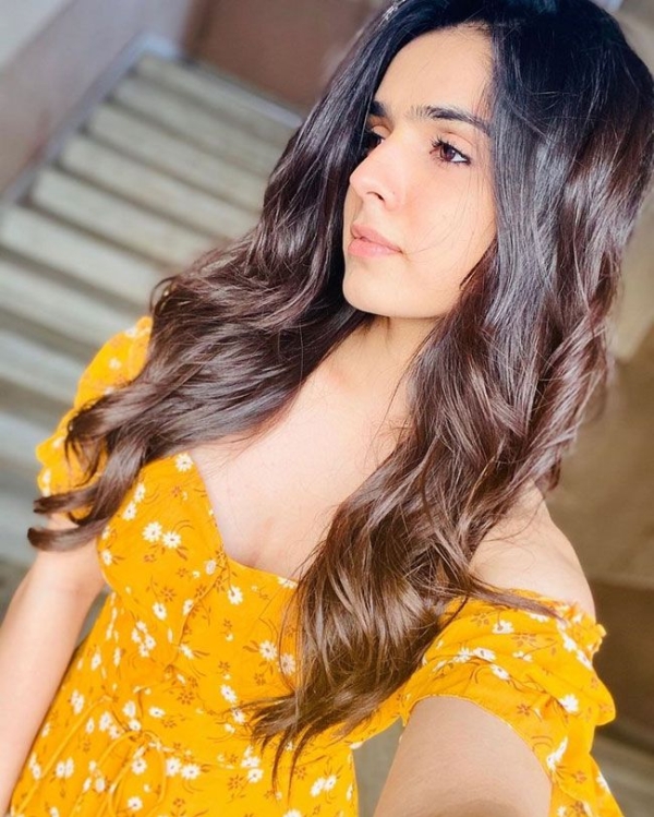 Siddhika Sharma Photos: Latest HD Images, Pictures, Stills & Pics ...