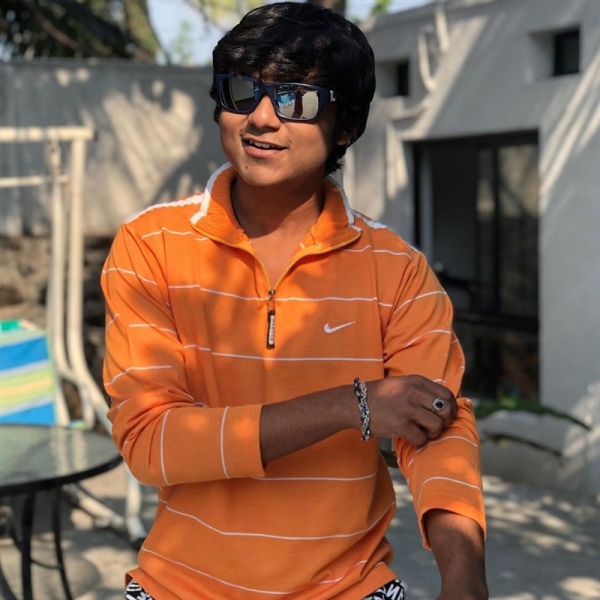 Aajeedh Photos: Latest HD Images, Pictures, Stills & Pics - FilmiBeat