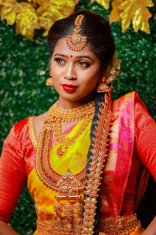 Saranya Ravichandran Photos: Latest HD Images, Pictures, Stills & Pics ...