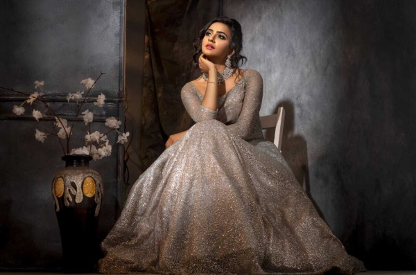 Divya Ganesh Photos [HD]: Latest Images, Pictures, Stills of Divya ...