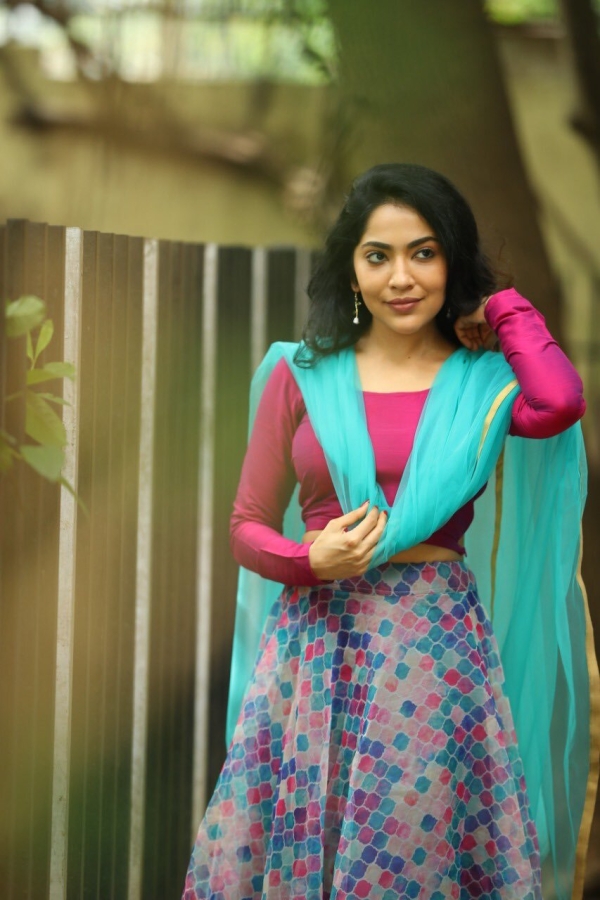 Ramya Subramanian Photos: Latest HD Images, Pictures, Stills & Pics ...