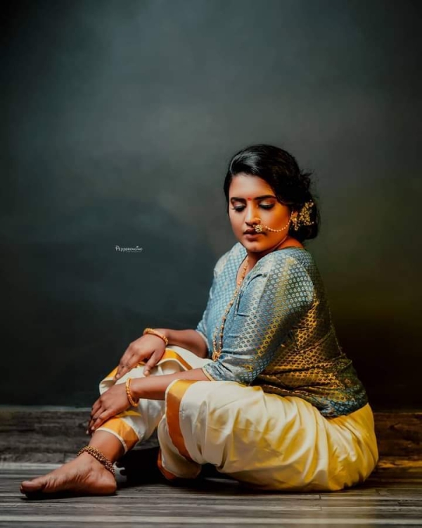 Roshna Ann Roy Photos: Latest HD Images, Pictures, Stills & Pics ...