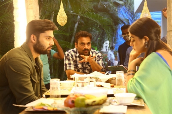 Back Door Photos: HD Images, Pictures, Stills, First Look Posters of ...