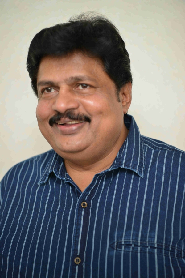 Arjun Gowda Movie Press Meet Photos - FilmiBeat