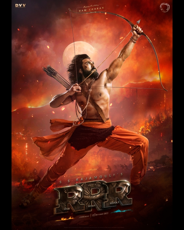 Mega Power Star Ram Charan as fiercest Alluri Sita Ramaraju Photos: HD ...