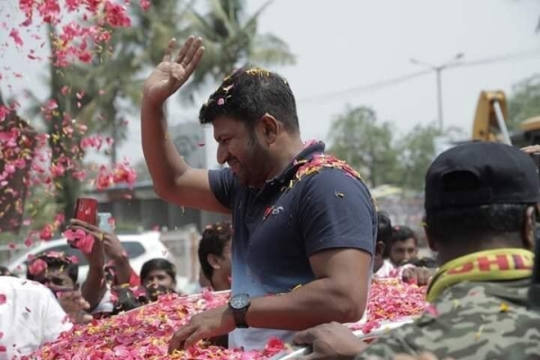 Yuvaratna Movie Promotion Across Karnataka Photos - FilmiBeat