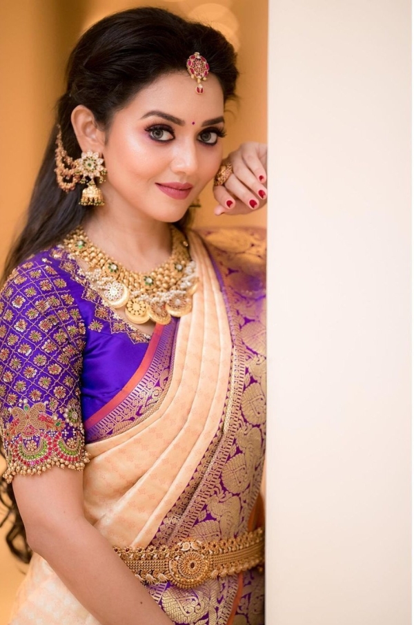 Vidya Pradeep Photos: Latest HD Images, Pictures, Stills & Pics - FilmiBeat