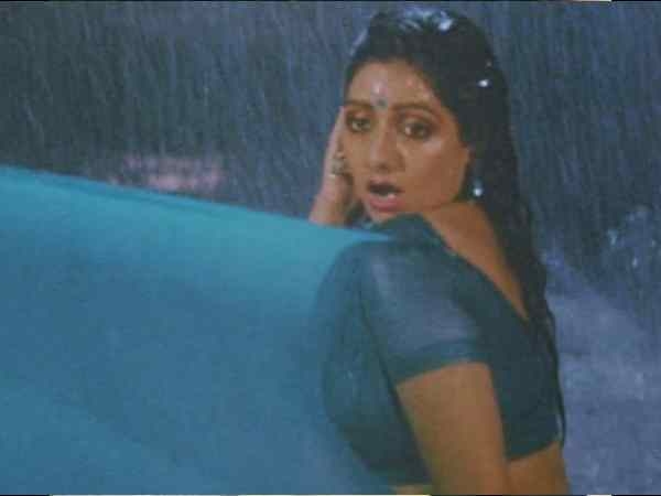 Bollywood actresses drenched in rain for romantic scenes | मॉनसून ...